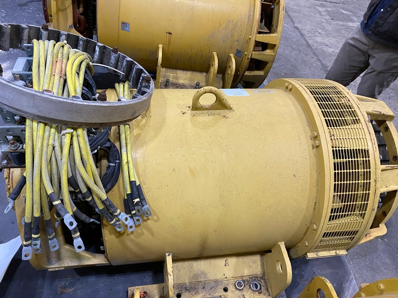 1000 kW C32 Used Alternators/Gen ends | Mid-America Engine